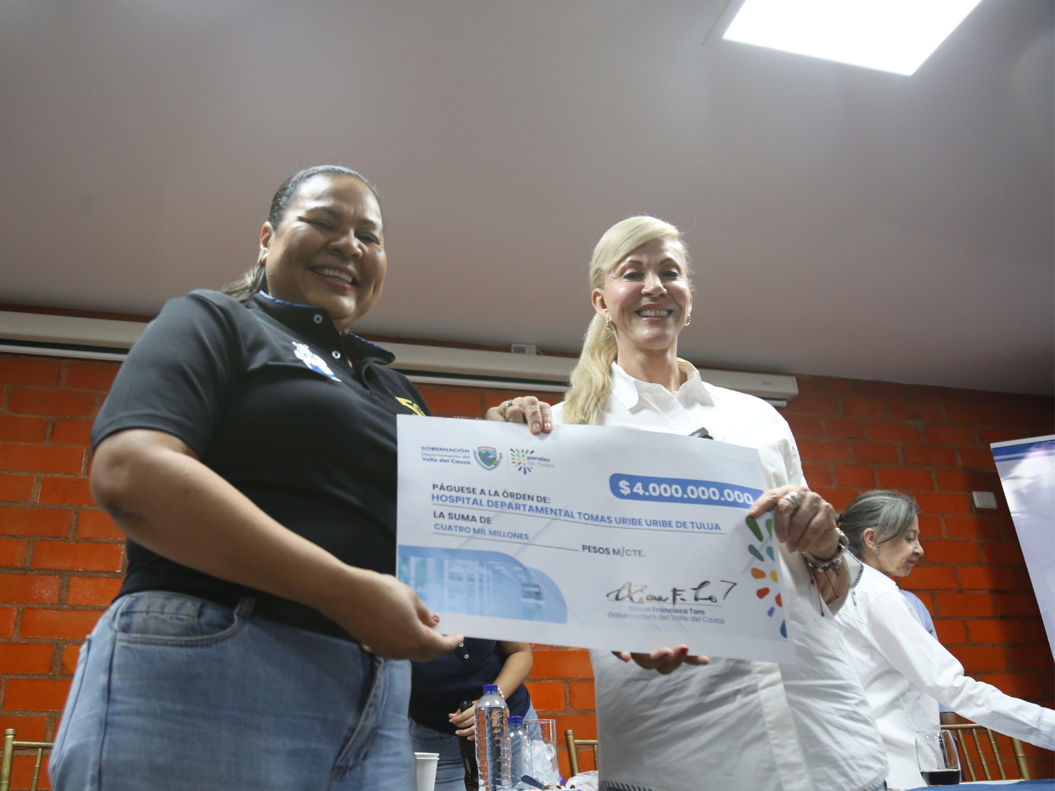 $4.000 millones de pesos fueron entregados al hospital ‘Tomás Uribe ...